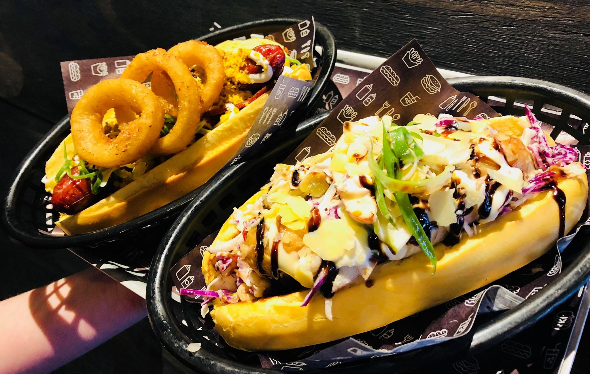 BURGER JUNKIE - HEADS UP LAUNCESTON FOOD GUIDE