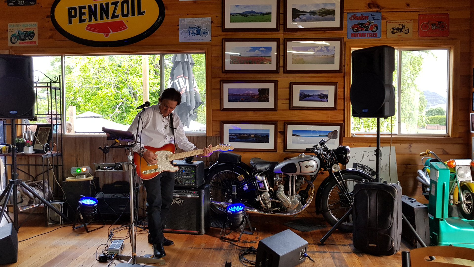 BURT MUNRO'S CAFÉ » Heads Up Launceston & Food Guide Launceston Tasmania