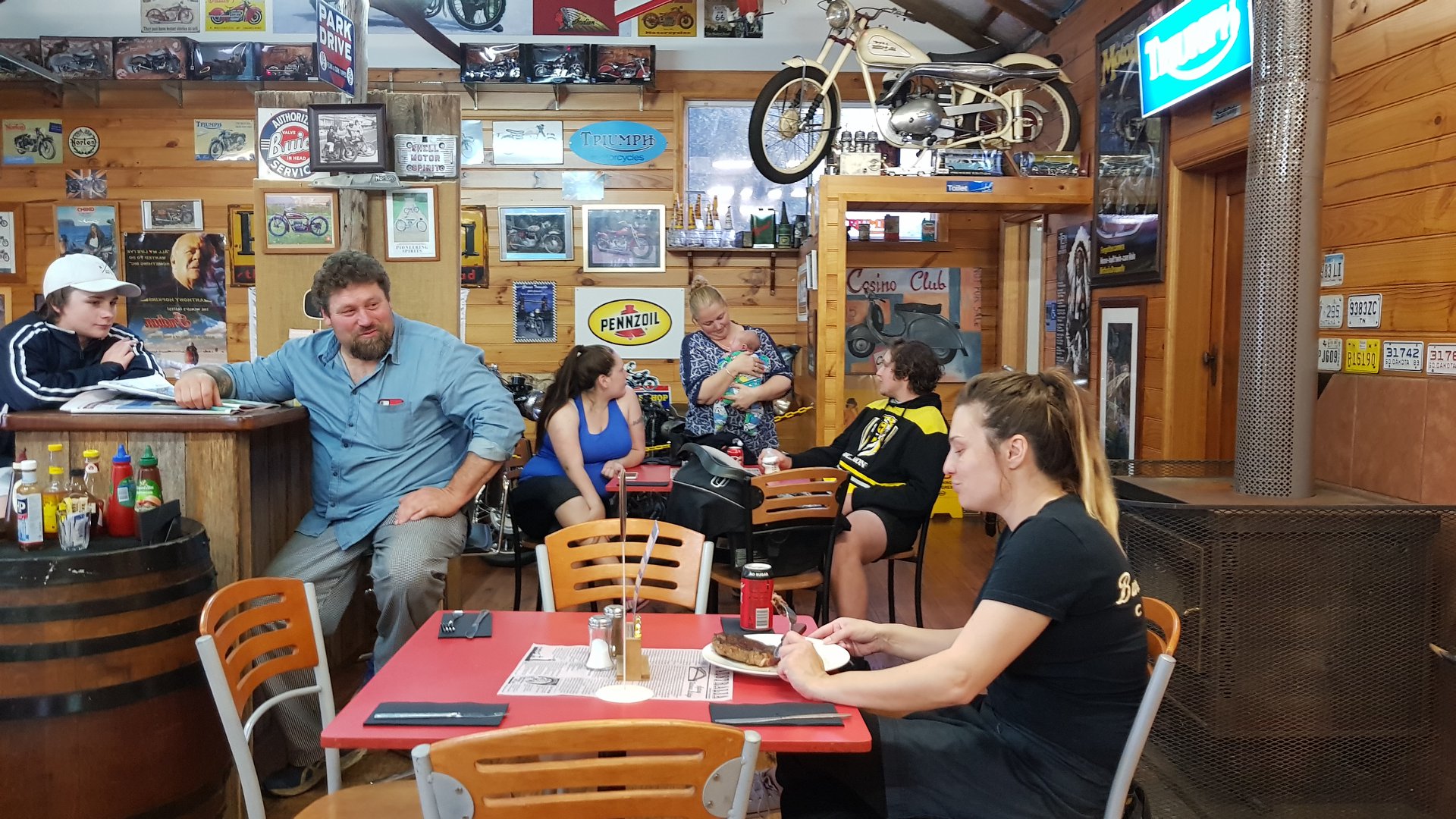 BURT MUNRO'S CAFÉ » Heads Up Launceston & Food Guide Launceston Tasmania