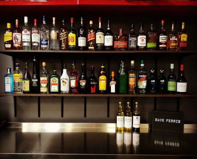 BARS & PUBS IN CBD » Heads Up Launceston 2022